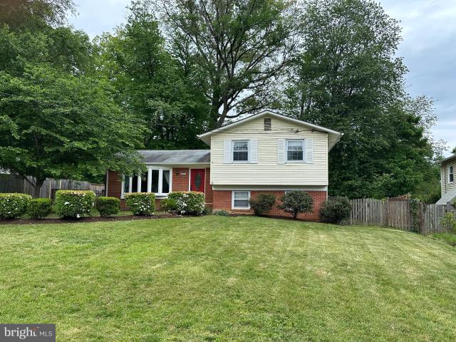 4323 Alta Vista Dr, Fairfax, VA 22030 | MLS #VAFX2307 | Compass