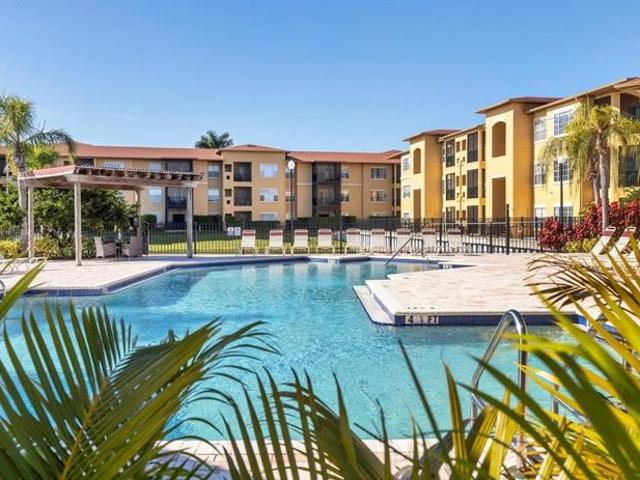 4323 Bayside Village Dr #109, Tampa, FL 33615