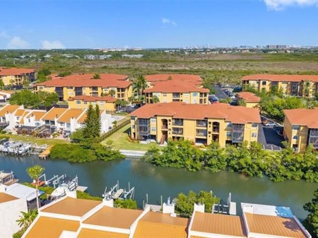 4323 Bayside Village Dr Apt 105, Tampa, FL 33615