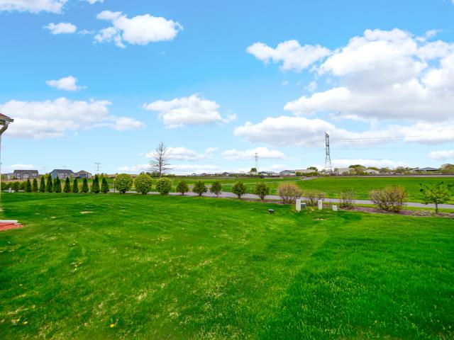 4323 FRASER Circle