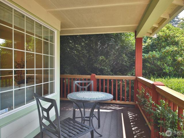 4323 Shadowood Drive