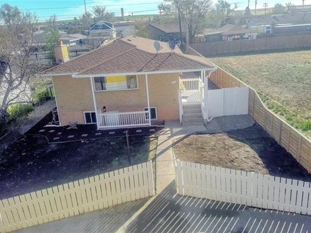 432 3rd Ave, Deer Trail, CO 80105