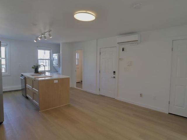 432 2nd St, Unit 2, Jersey City, NJ 07302 | Compass