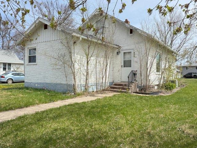 432 7th Ave NE, Valley City, ND 58072