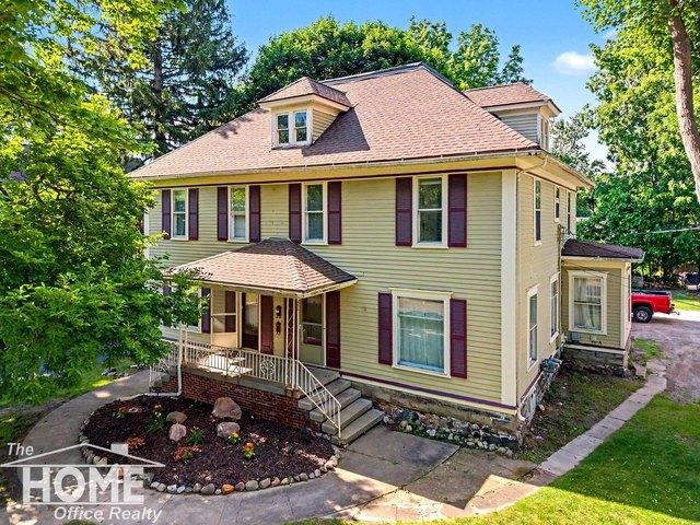 432 434 E Oliver St, Owosso, MI 48867