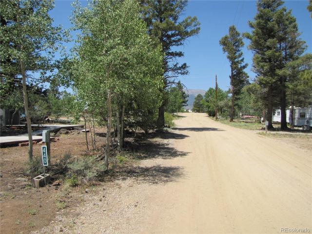 432 & 440 Lantern Loop
