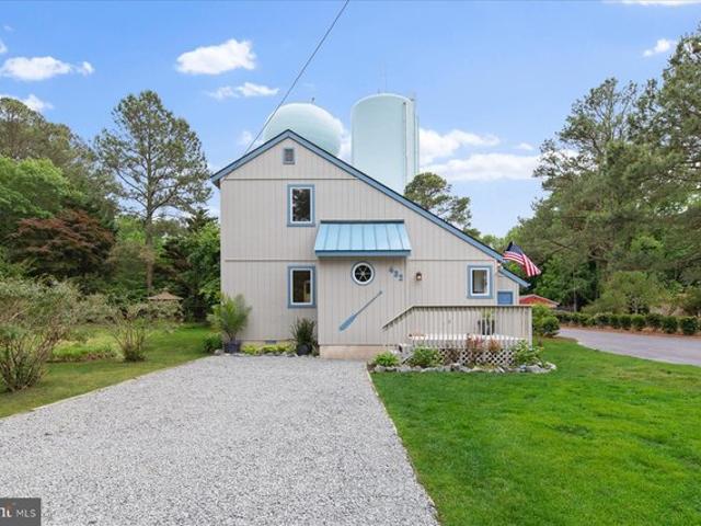 432 Collins St, Bethany Beach, DE 19930