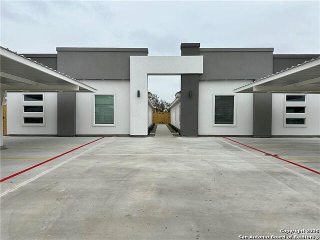 432 Acacia Street