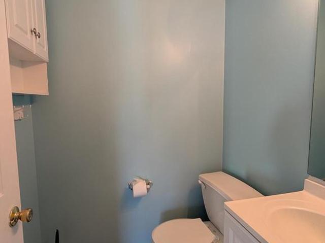 432 B Buttonwood Lane # 432B