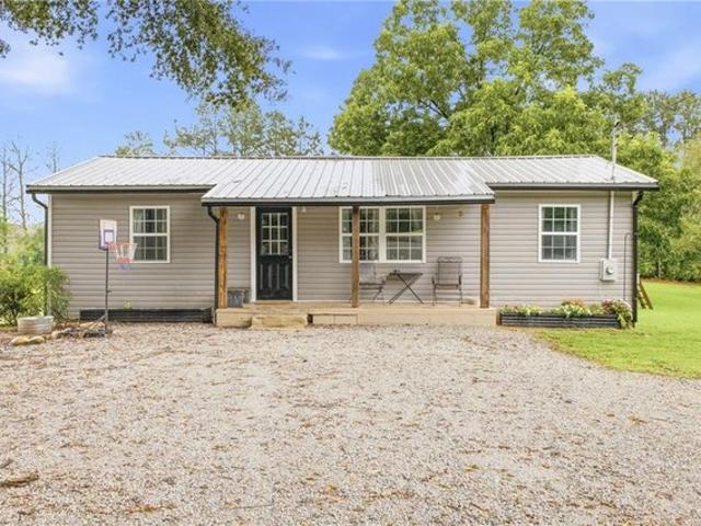 432 Dunn Rd SE, Silver Creek, GA 30173