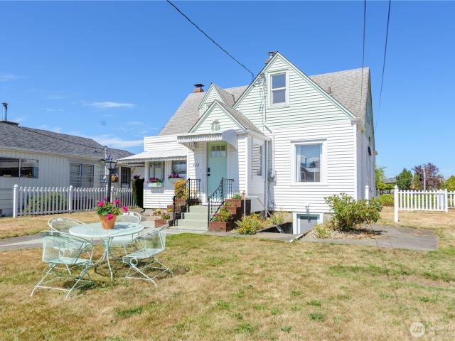 432 E Front Street
