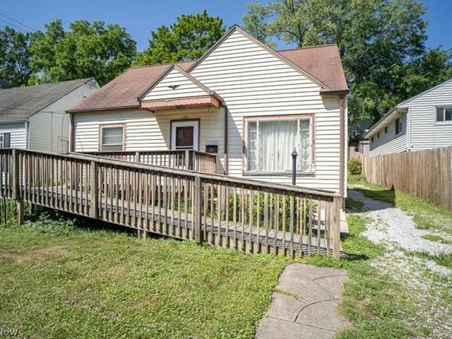 432 Kathleen St, Akron, OH 44303