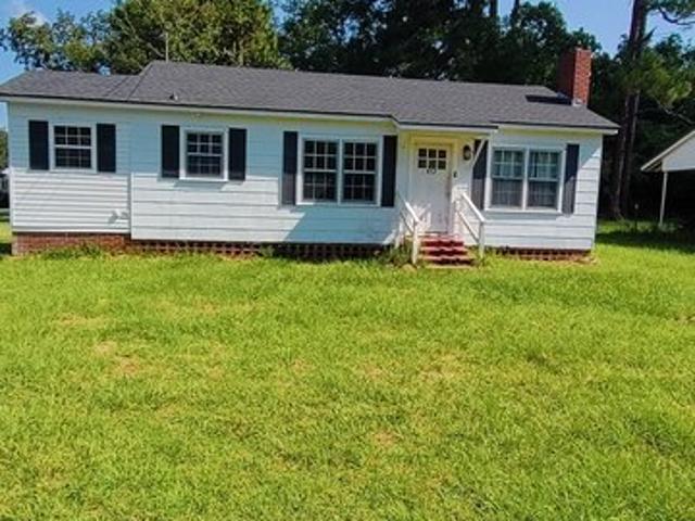 432 Hollis St SW Unit 1, Pelham, GA 31779