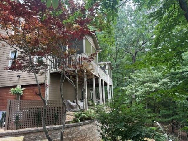 432 Huckleberry Trail