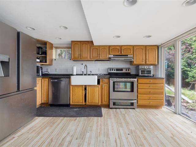 432 Lake Shore Drive