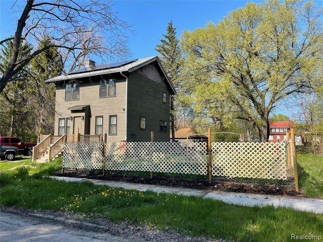 432 Manistique St, Detroit, MI 48215