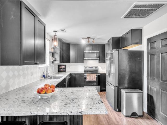 432 Maplewood Circle