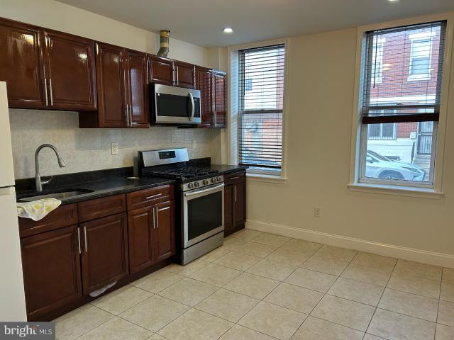 432 Mifflin St, Philadelphia, PA 19148 | Compass