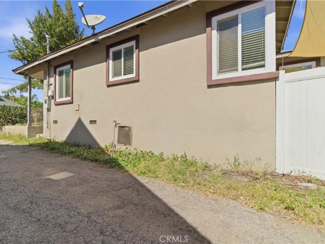 432 N Commonwealth Ave, Los Angeles, CA 90004 | MLS #OC26060 | Compass