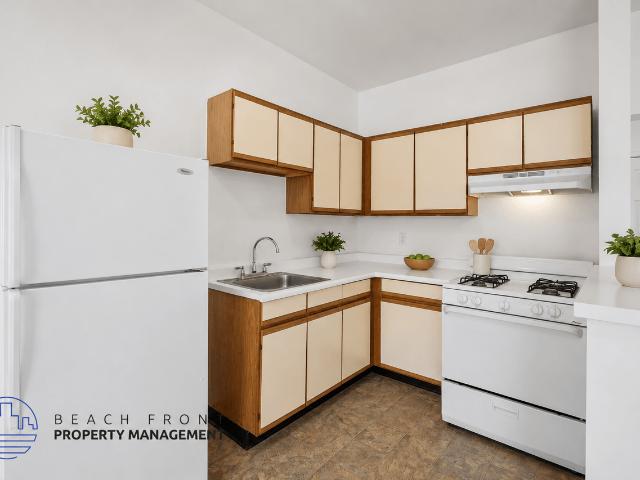 432 S. New Hampshire Studio Apartment for Rent at 432 S New Hampshire Ave, Los Angeles, CA 90020 Wilshire Center Koreatown