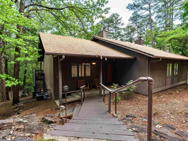 432 Ridgewood Drive