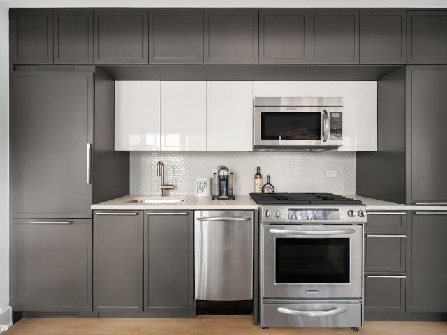 432 W 52ND Street 5B