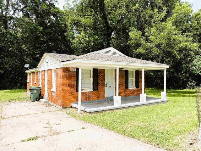 432 W Peebles Rd, Memphis, TN 38109