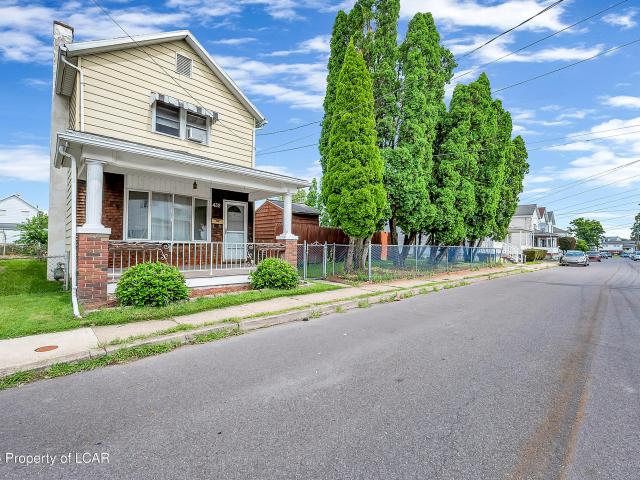 432 Wyoming Street