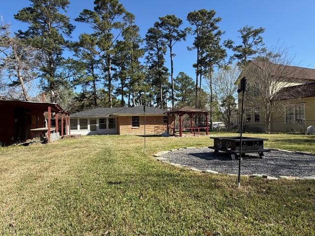 432 Young St, Livingston, TX 77351 | MLS #39710 | Compass