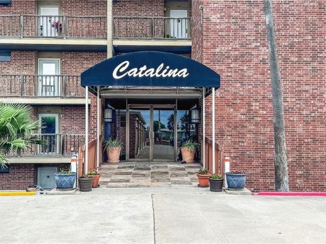 4334 Ocean Drive 403