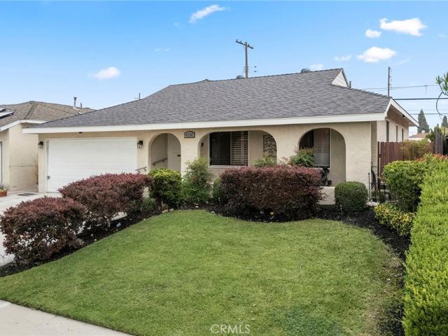 4334 Conquista Ave, Lakewood, CA 90713 | MLS #PW26080 | Compass