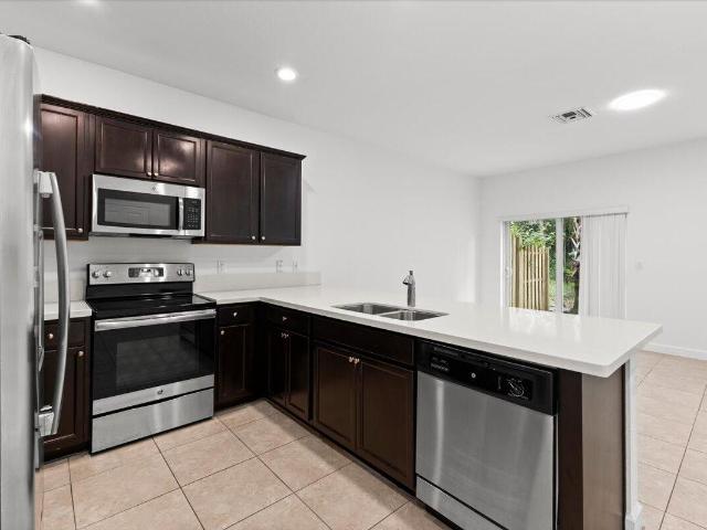 4335 Maybelle Ln, West Palm Beach, FL 33417 | MLS #R11169