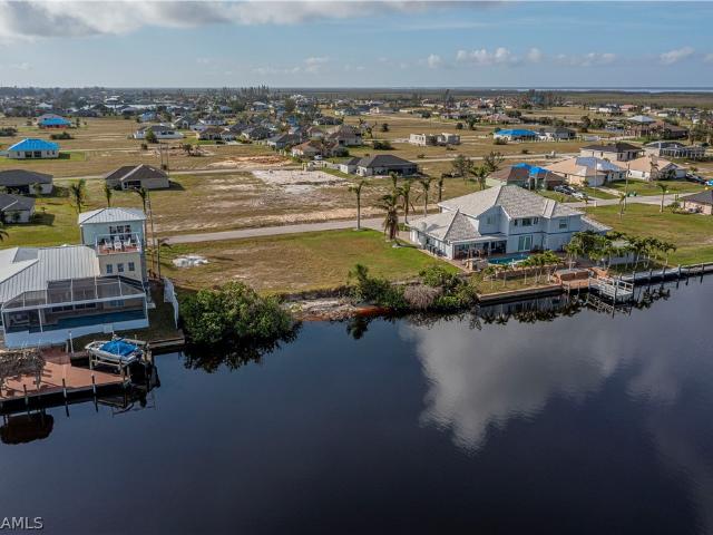 4335 NW 33rd St, Cape Coral, FL 33993 | MLS #222080 | Compass