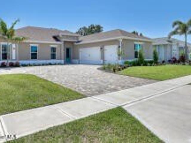 4335 Negal Cir, Melbourne, FL 32901
