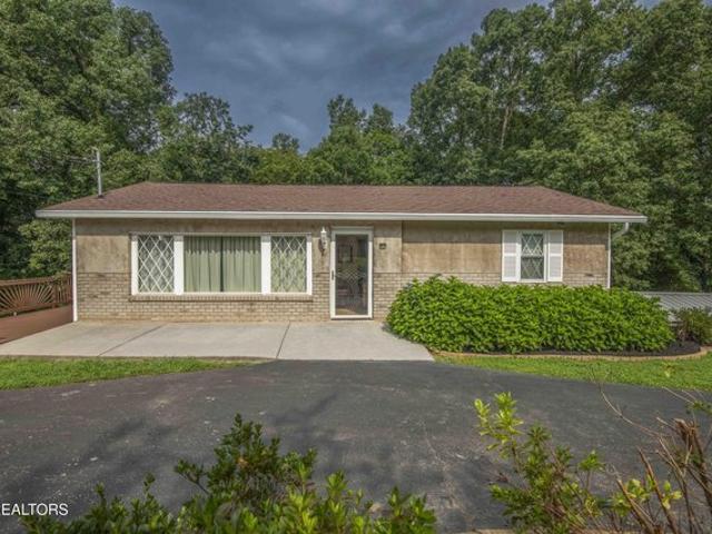 4335 Bird Rd, Lenoir City, TN 37771