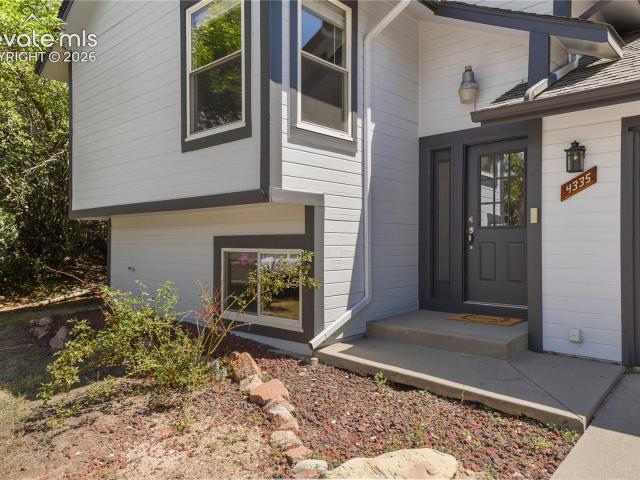 4335 Conquista Drive