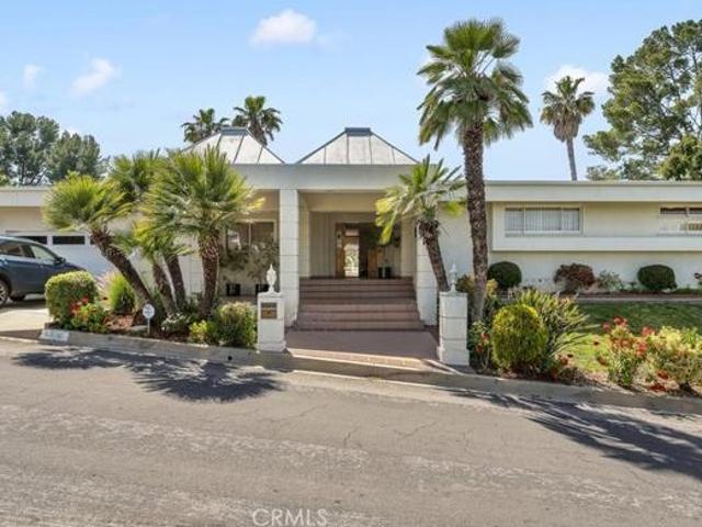 4335 Coronet Dr, Encino, CA 91316