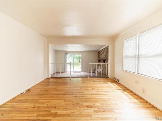 4335 Territorial Road # Apt B