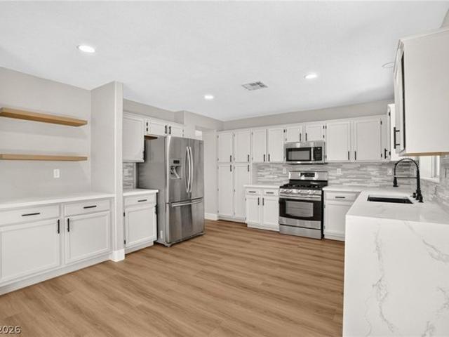 4336 Matinee Ave, North Las Vegas, NV 89031