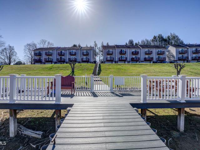 4336 Bluff City Highway B4