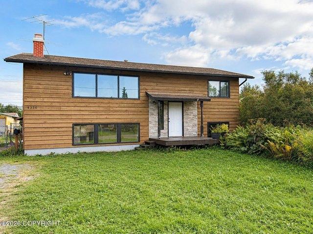 4336 E 6th Ave, Anchorage, AK 99508