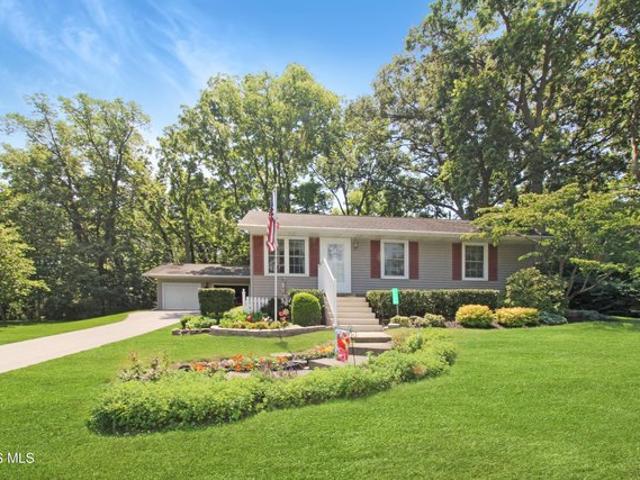4336 E Ledge Rd, Port Clinton, OH 43452