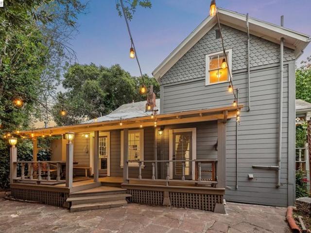 4336 Fleming Ave, Oakland, CA 94619