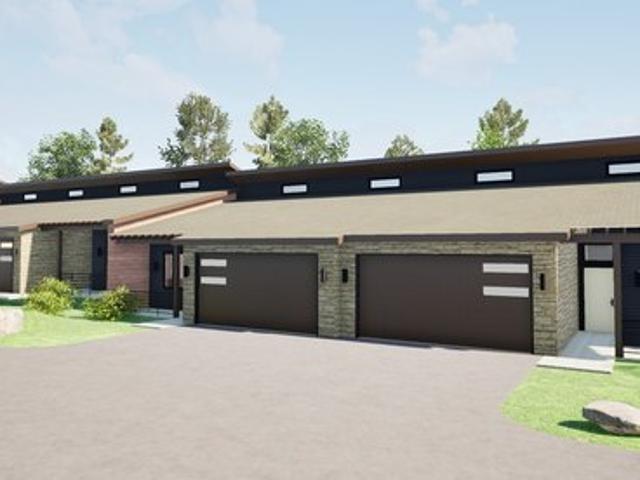 4336 Studebaker Ln, Eau Claire, WI 54703