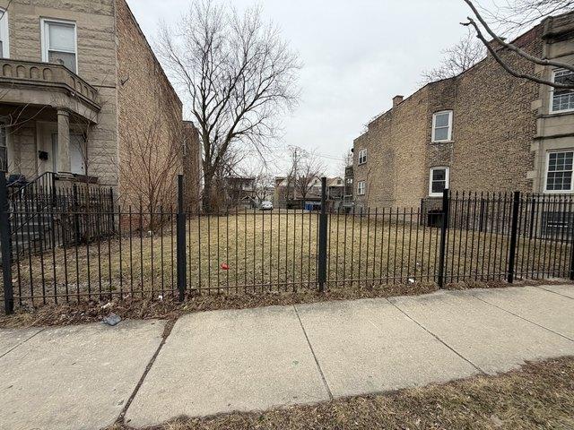 4337 W Jackson Blvd, Chicago, IL 60624