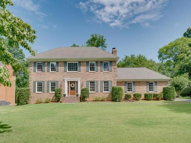 4338 Allenhurst Dr, Peachtree Corners, GA 30092