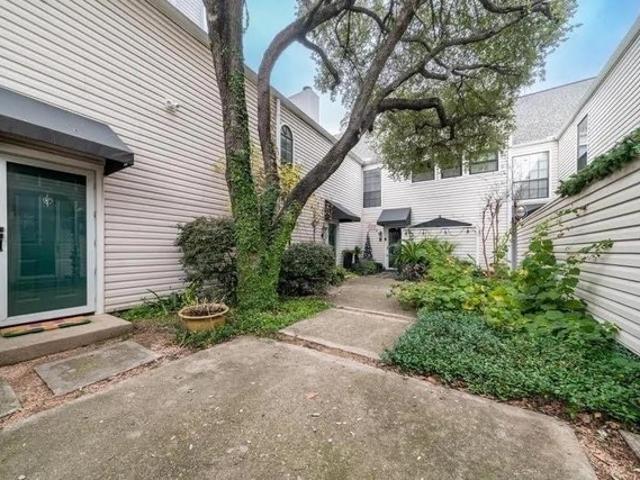 4338 Hartford St Apt 10, Dallas, TX 75219