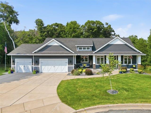 4338 Heritage Dr, Eau Claire, WI 54703