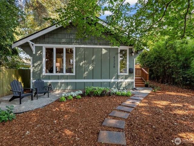 4338 SW Willow St, Seattle, WA 98136