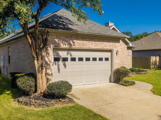 4339 spring glen